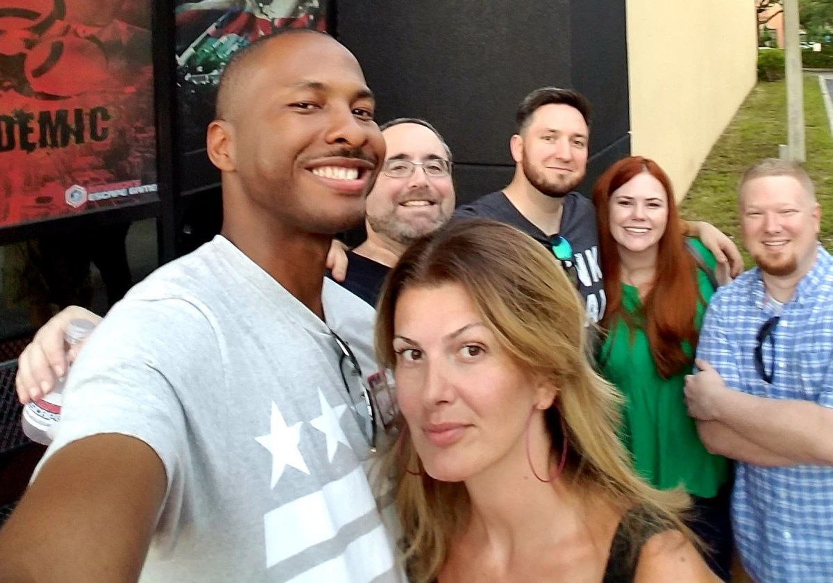 Meet the Junkies – Escape Junkies